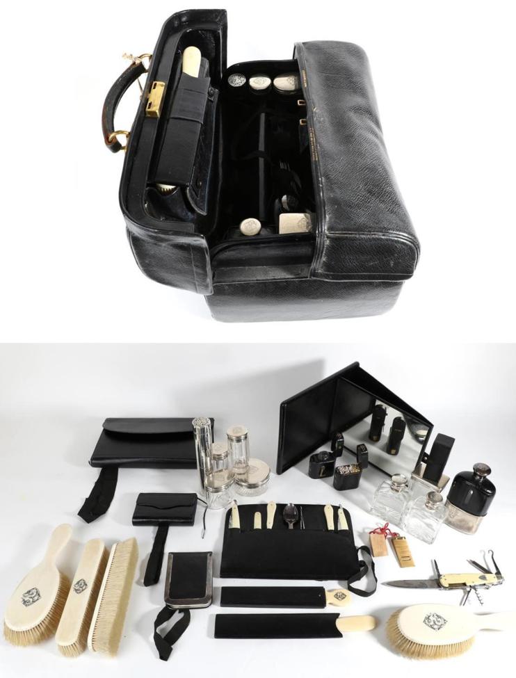 Lot 324 - A Victorian Leather Travelling Vanity Case