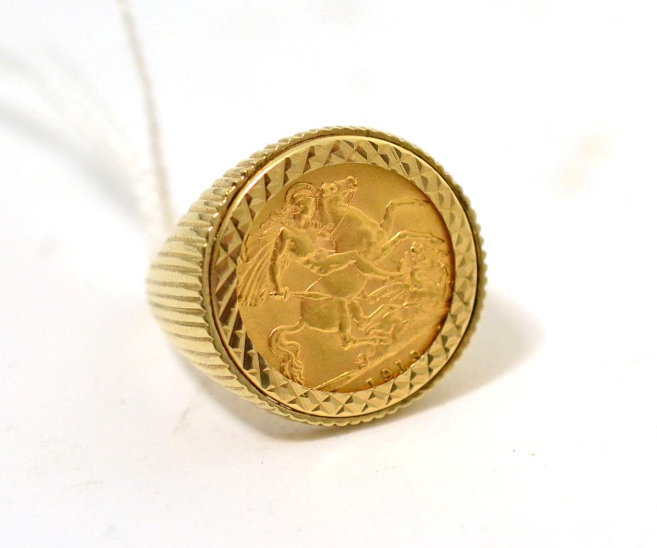 Lot 286 - Gentleman's half sovereign ring,1913, George