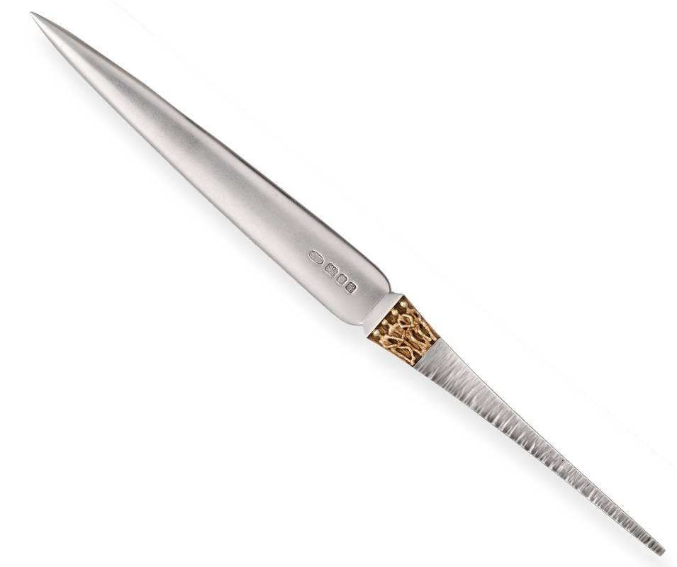 Lot 2388 - Stuart Devlin: A Parcel Gilt Silver Paper