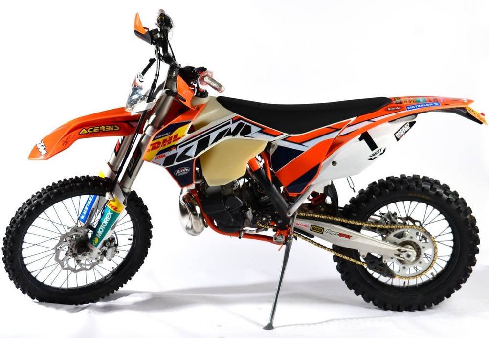 Lot 1256 - KTM 250 EXC Road registered Engine: