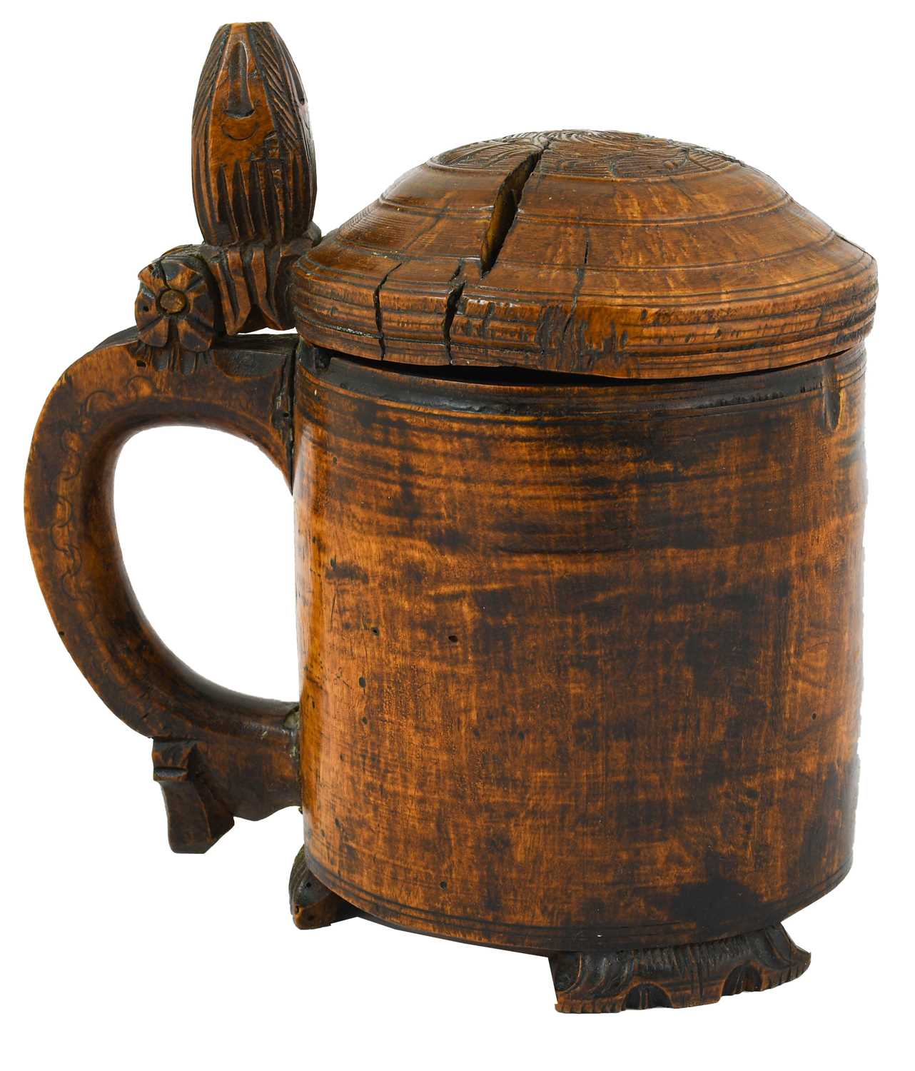 Lot 1039 - A Norwegian Birch Tankard, 18th century, of