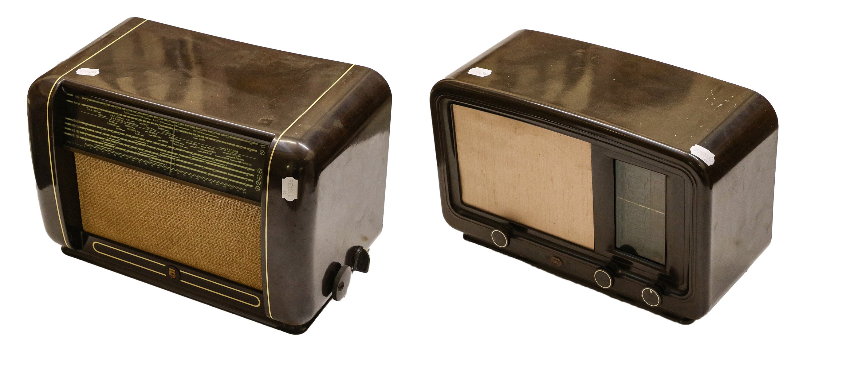 Lot 2127 - Five Bakelite-Cased Wireless Receivers