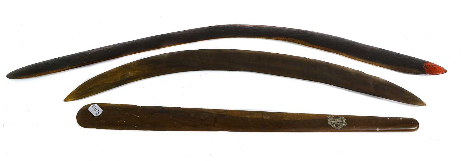 A 19th Century Australian Aboriginal Hunting Stick (Boomerang) | Barnebys