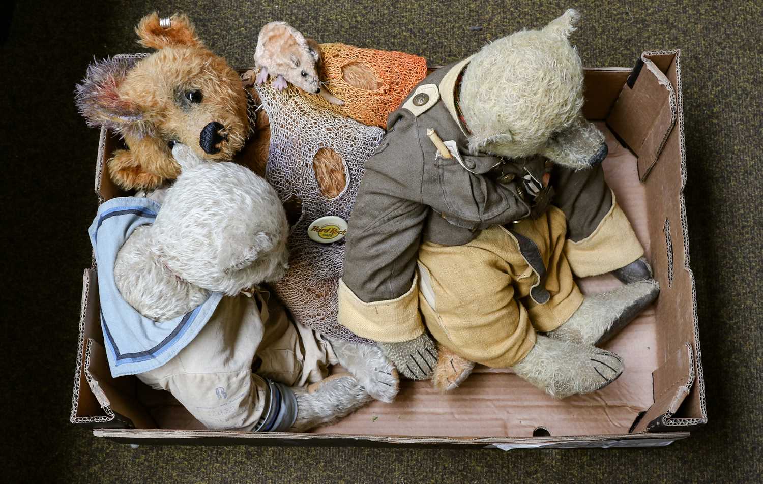 Lot 477 - Robin Der Bar modern Teddy Bear, another