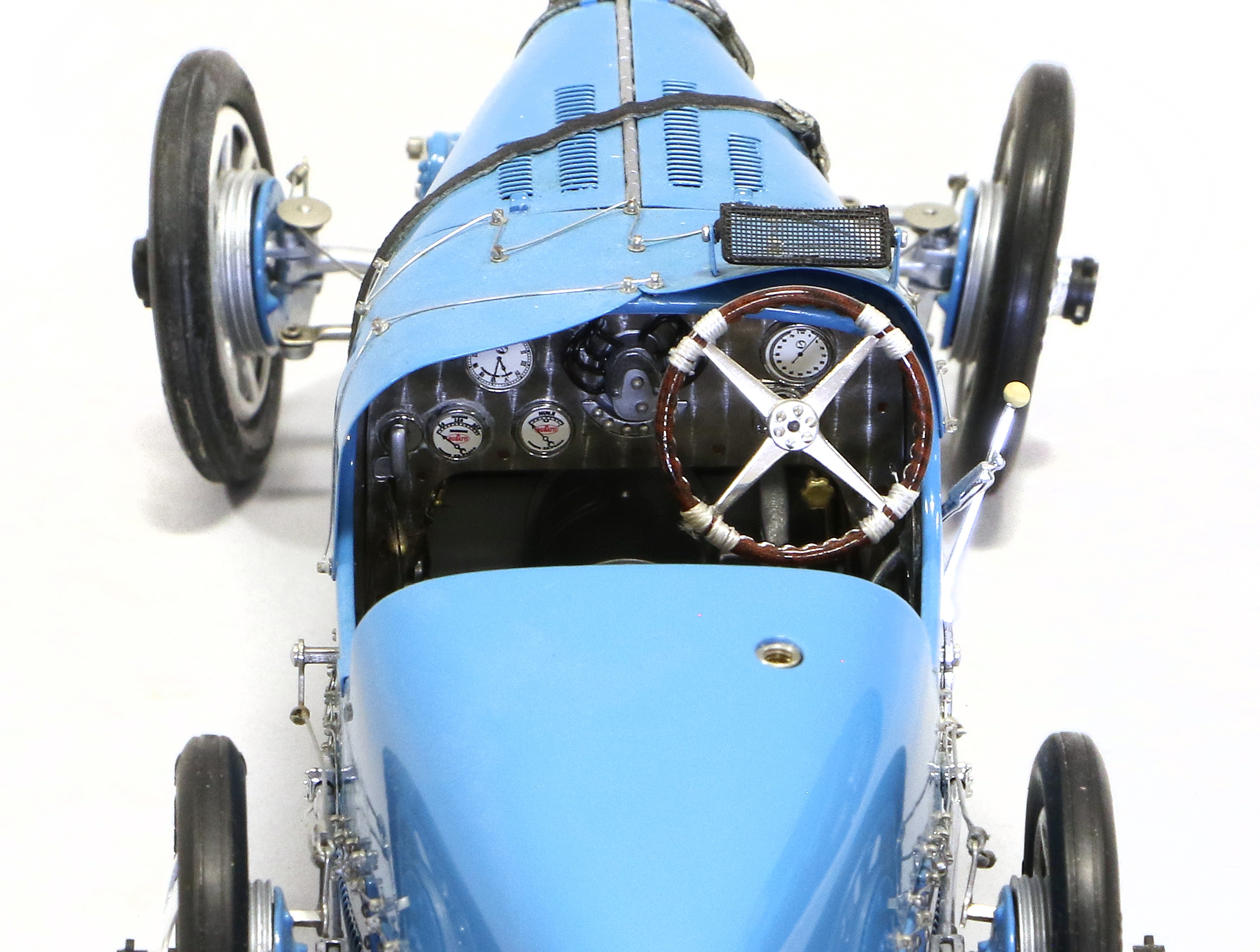 Lot 568 - CMC Bugatti TYp 35 Grand Prix 1924 1:18
