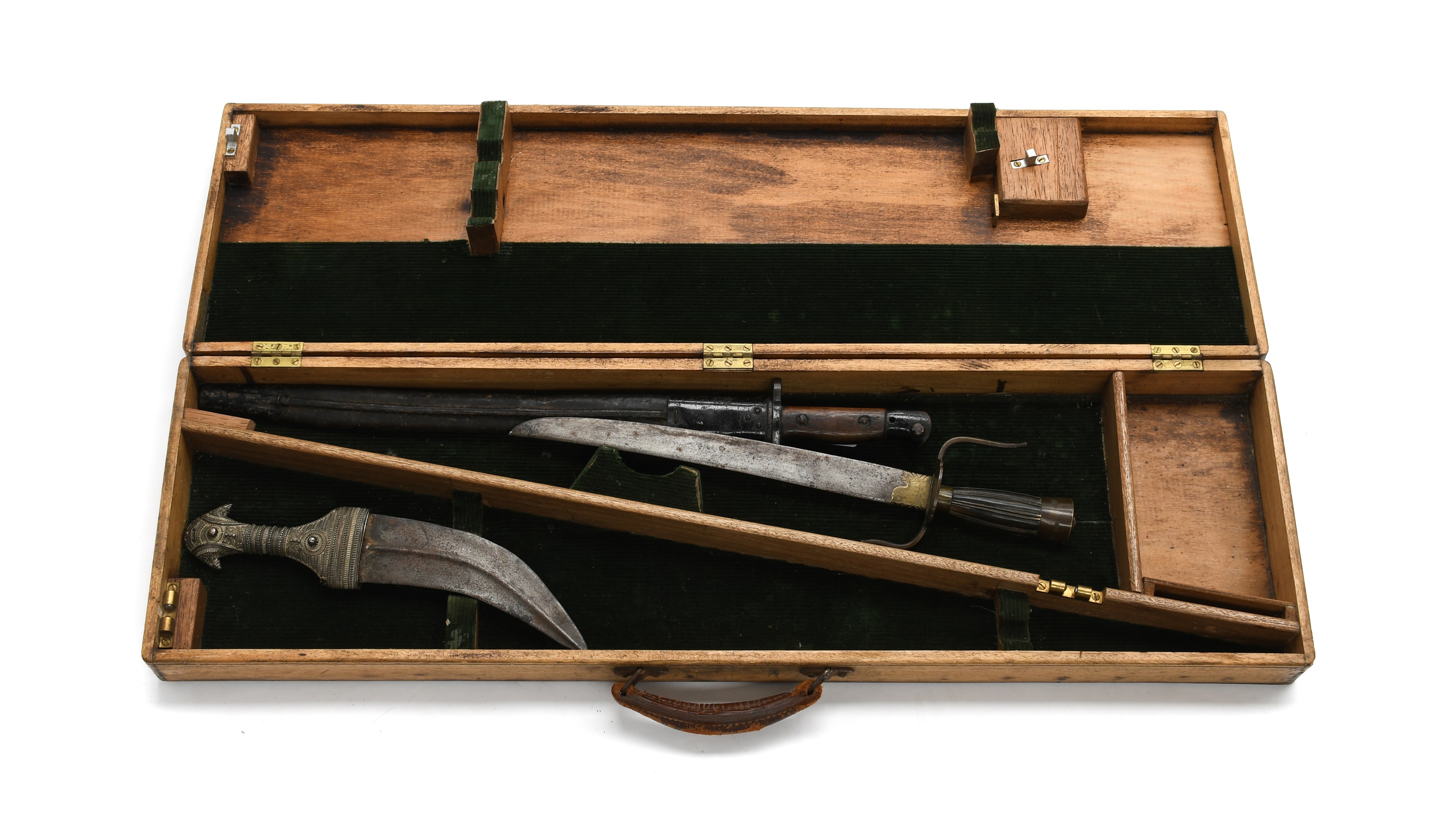 Lot 2316 - A Chinese Hudiedao (Butterfly Sword), one