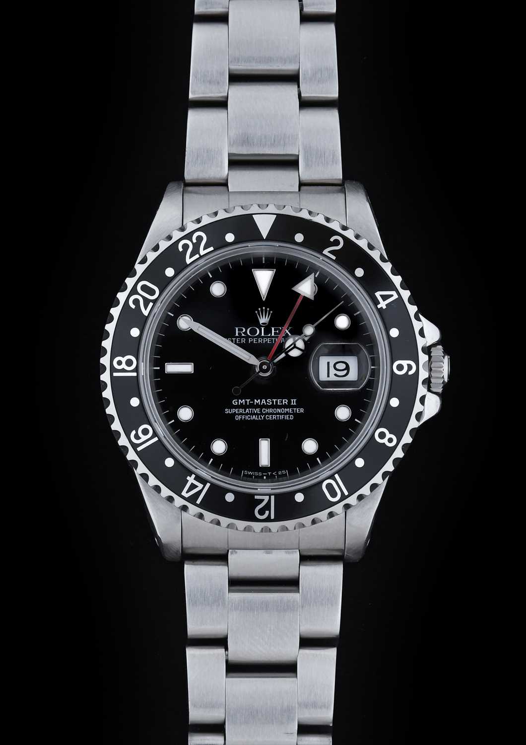 Lot 2227 - A Stainless Steel Dual Time Zone Automatic