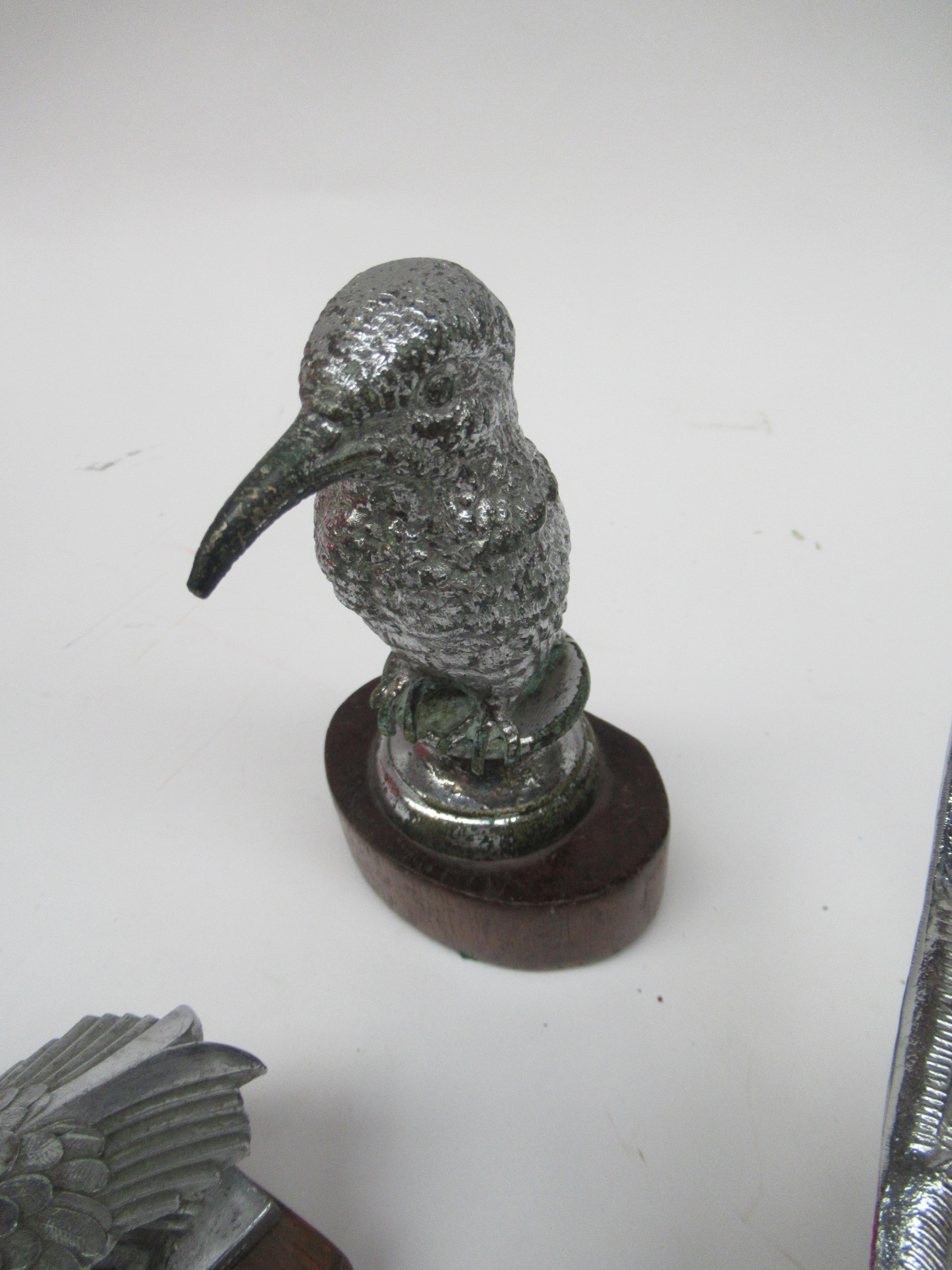 Lot 23 - A 1930's Singer Bantam Radiator Mascot, 8cm