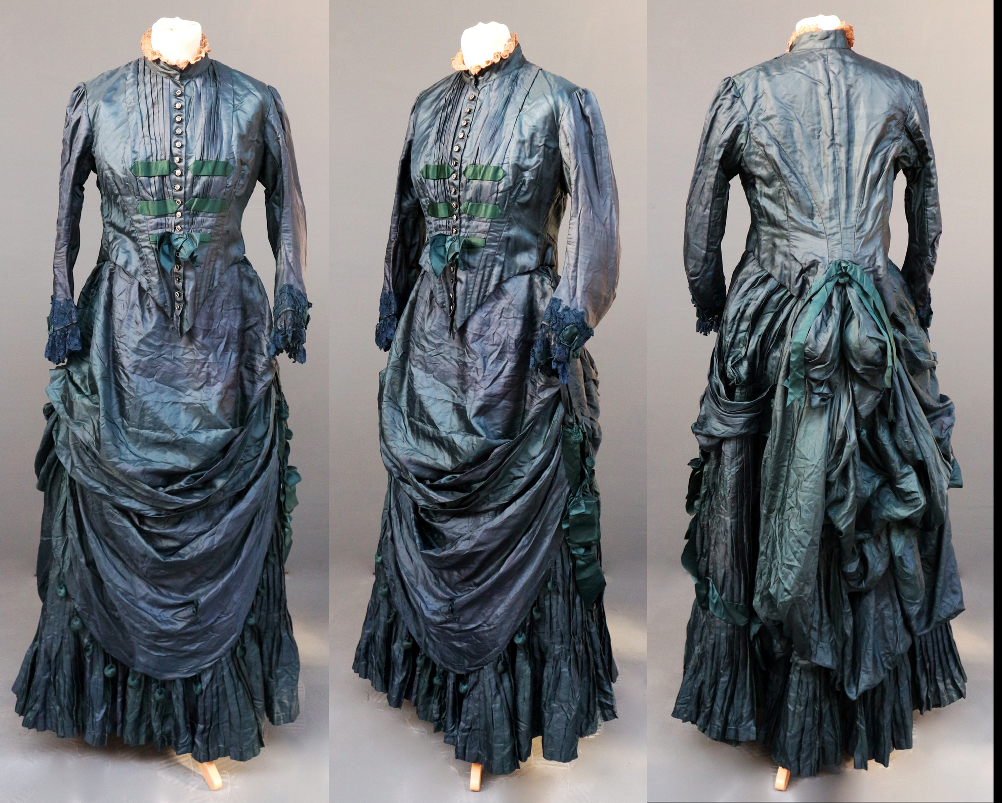 Lot 2082 - Circa 1850s Lady's Teal Silk Costume
