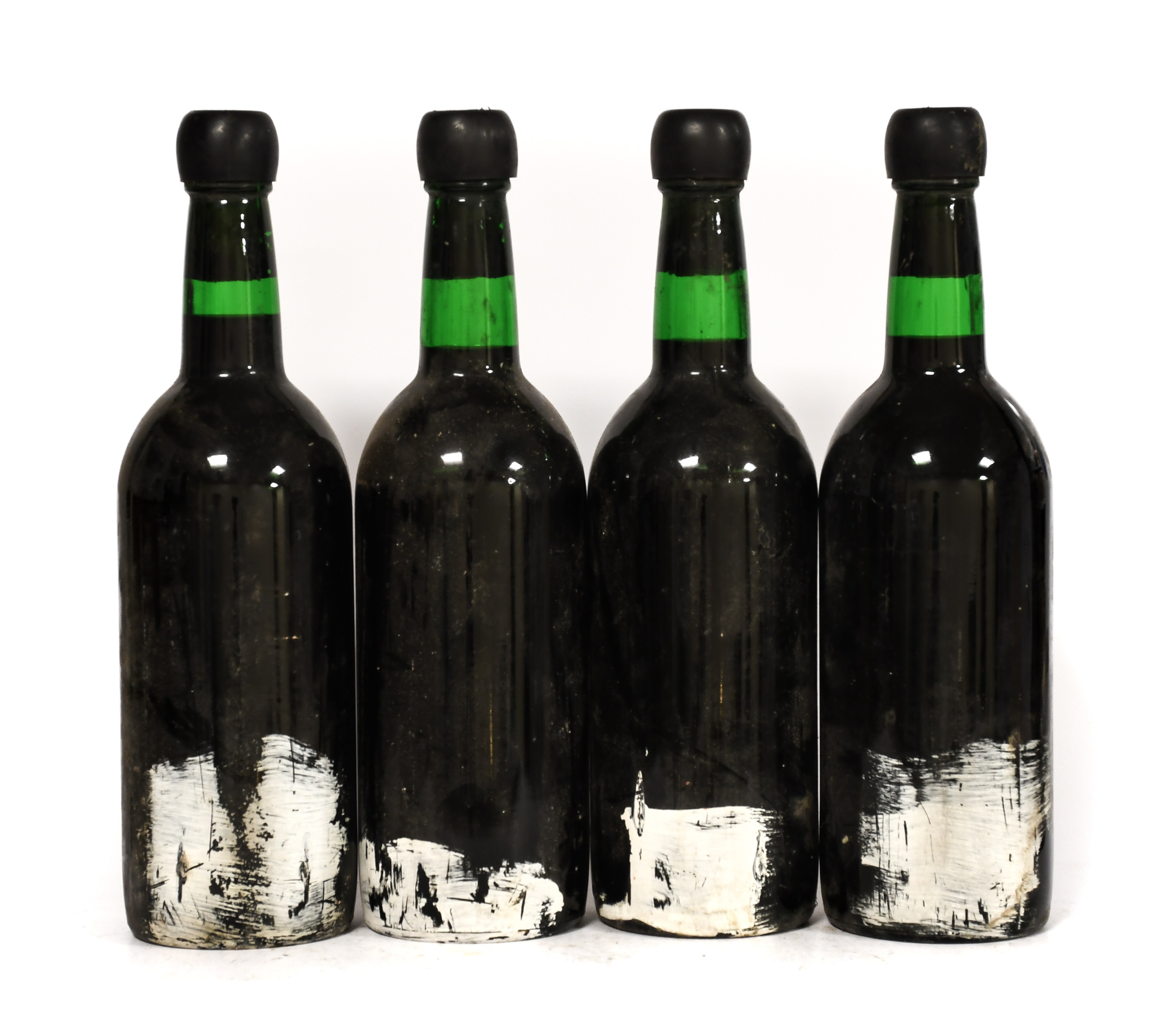 Lot 5214 - Graham's 1970 Vintage Port (twelve bottles)