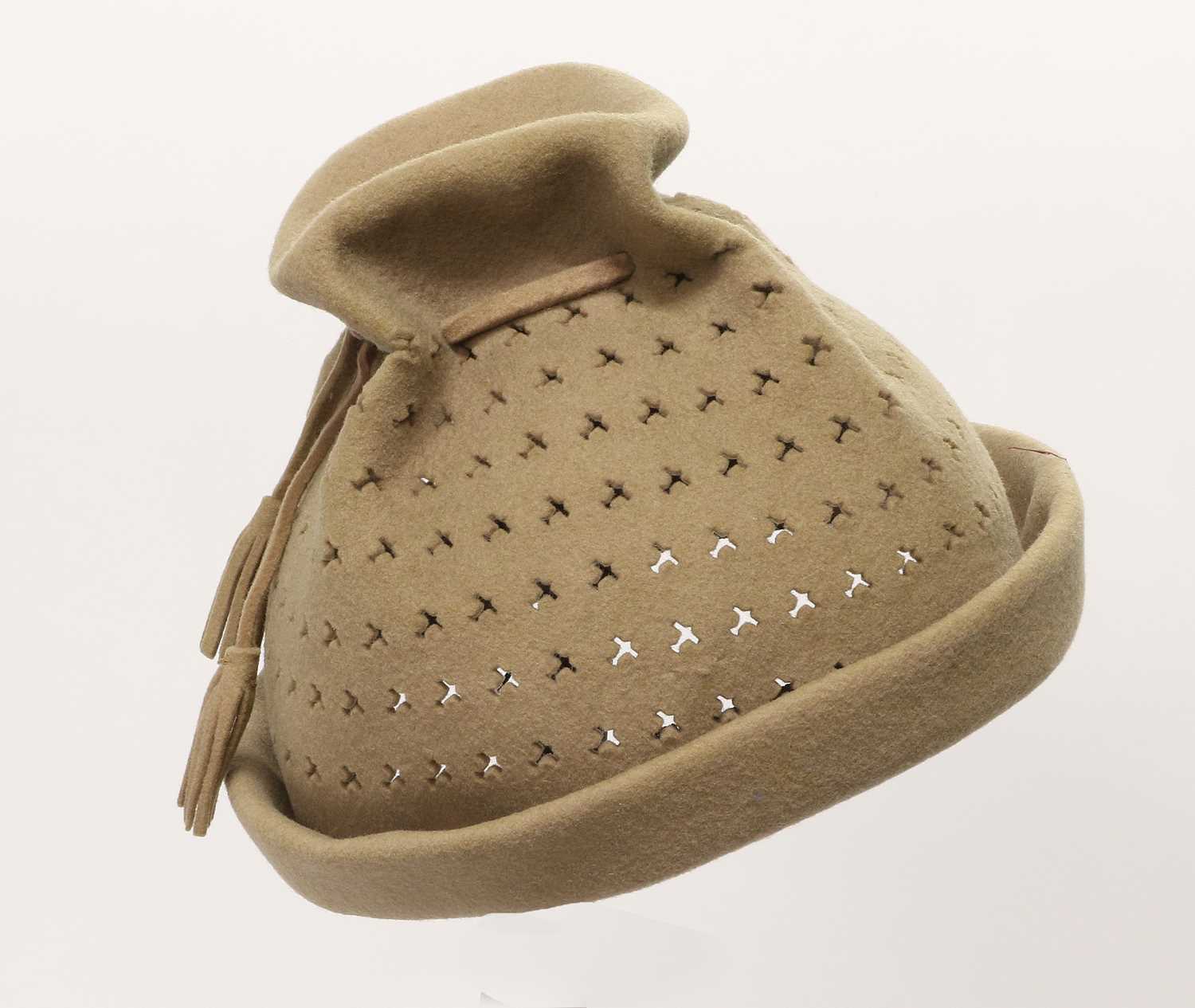 Lot 2205 - Circa 1940s Ladies Wool Hat Made for The