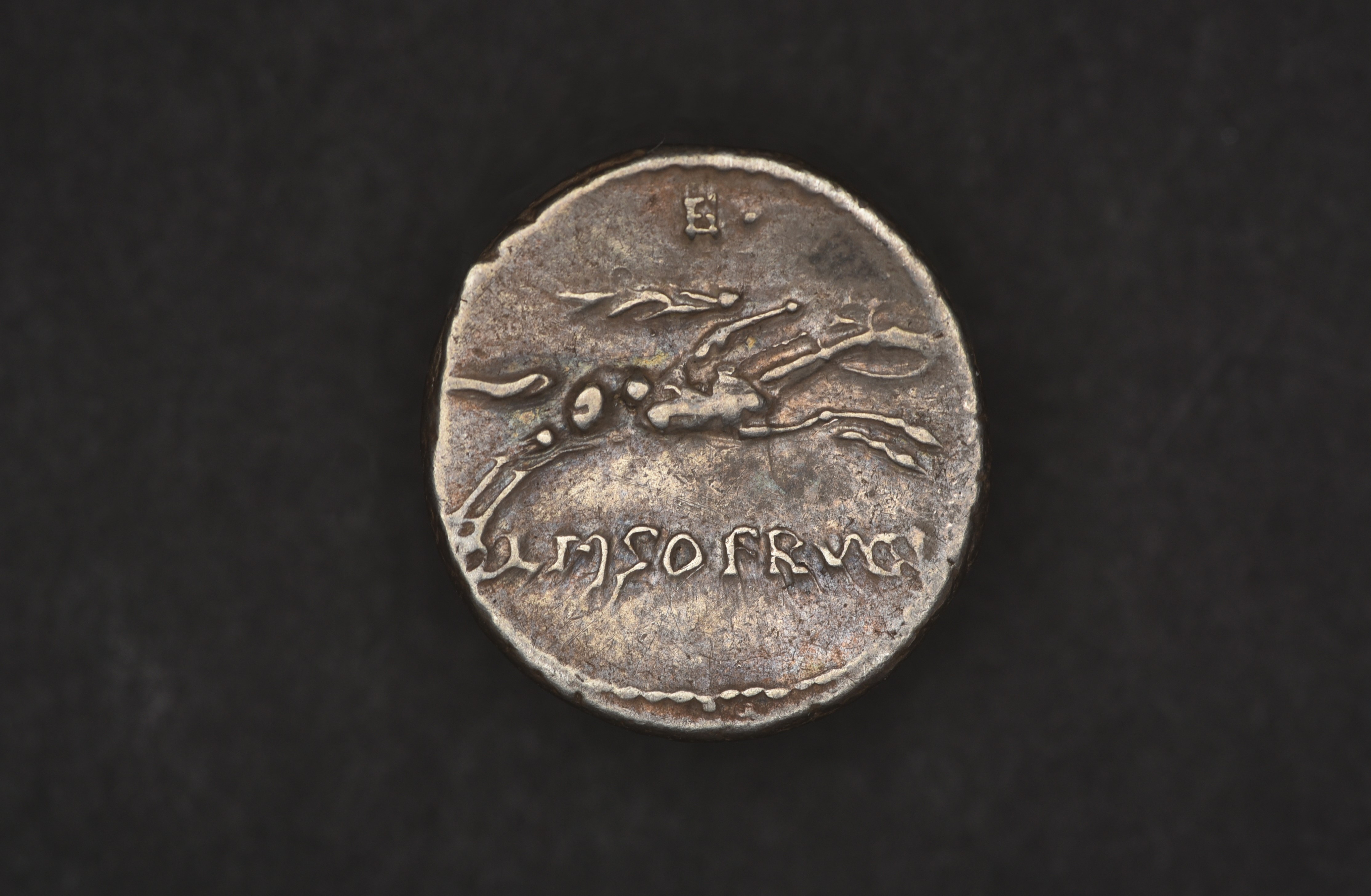 Lot 8 - Roman Republic, L Calpurnius Frugi Denarius,