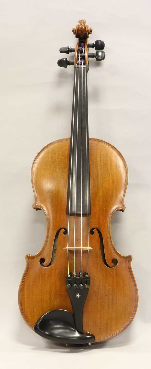 Lot 12 - Violin