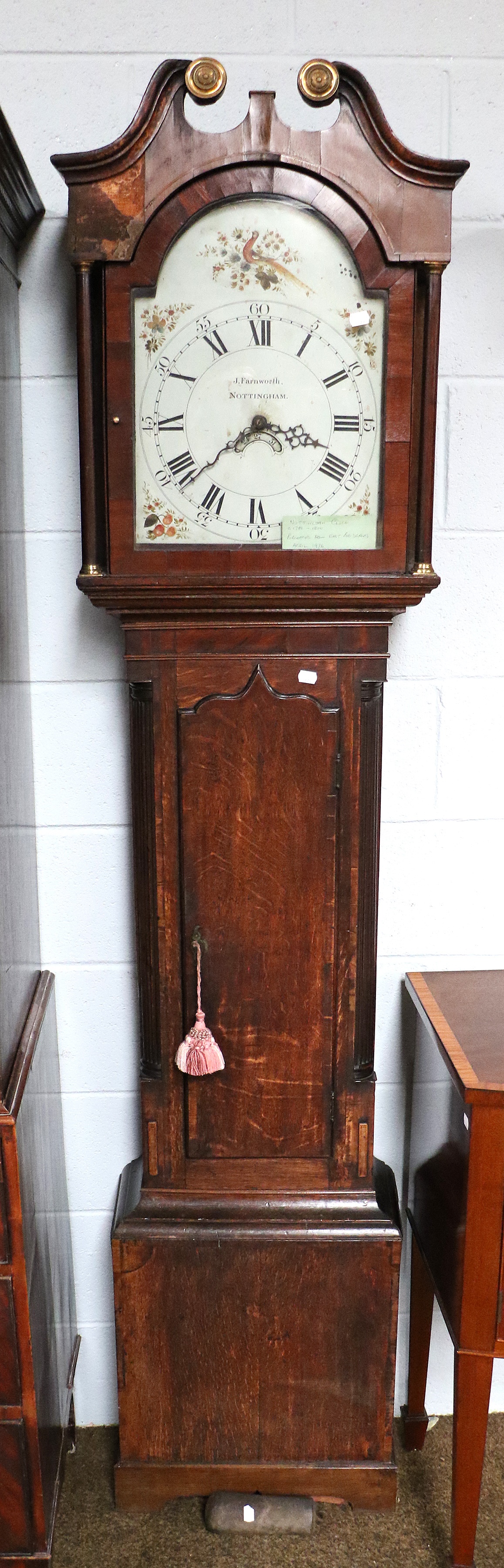Lot 1150 - An oak thirty hour longcase clock, arch