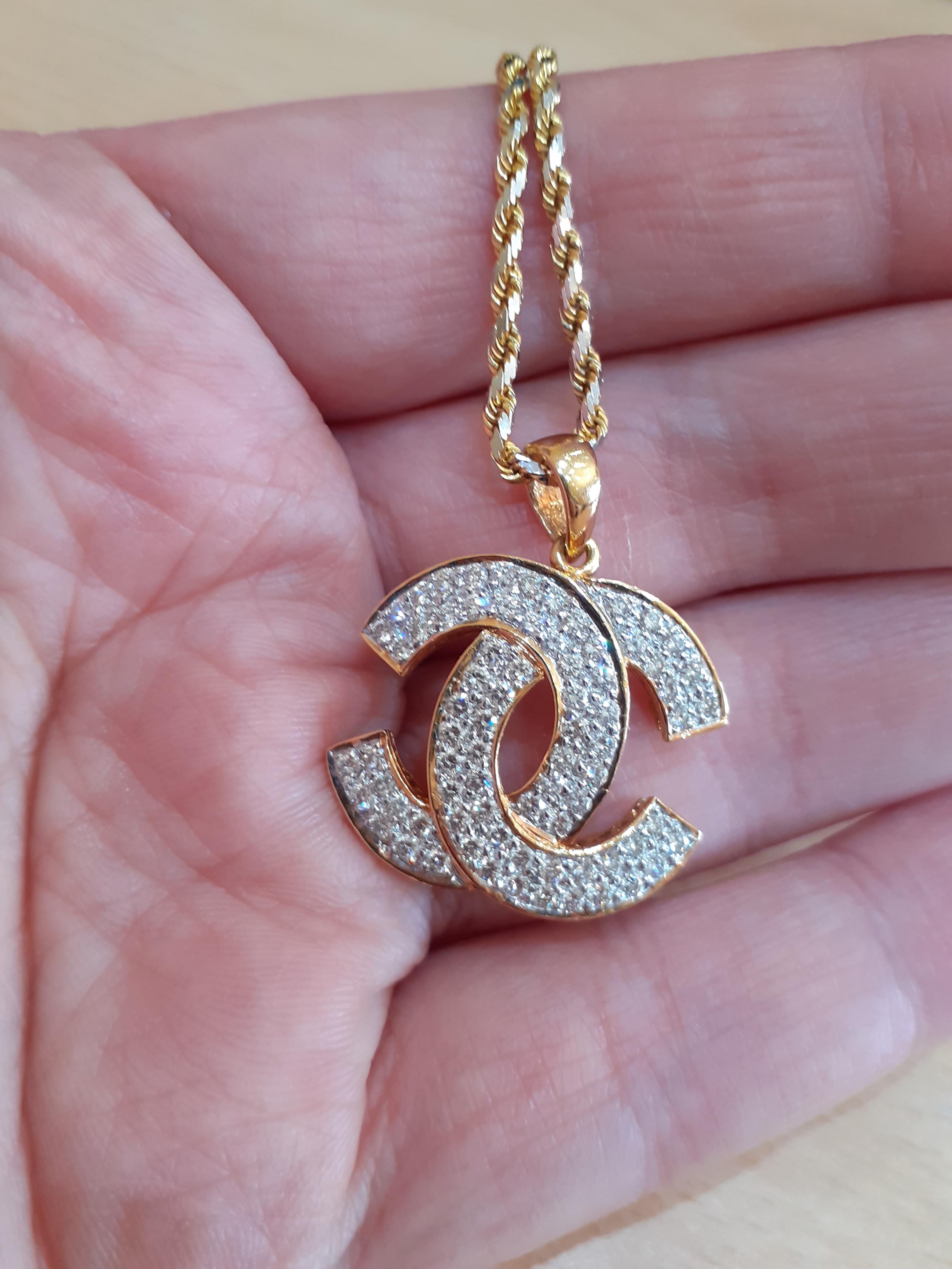 Lot 2142 - A Diamond Pendant on Chain the yellow