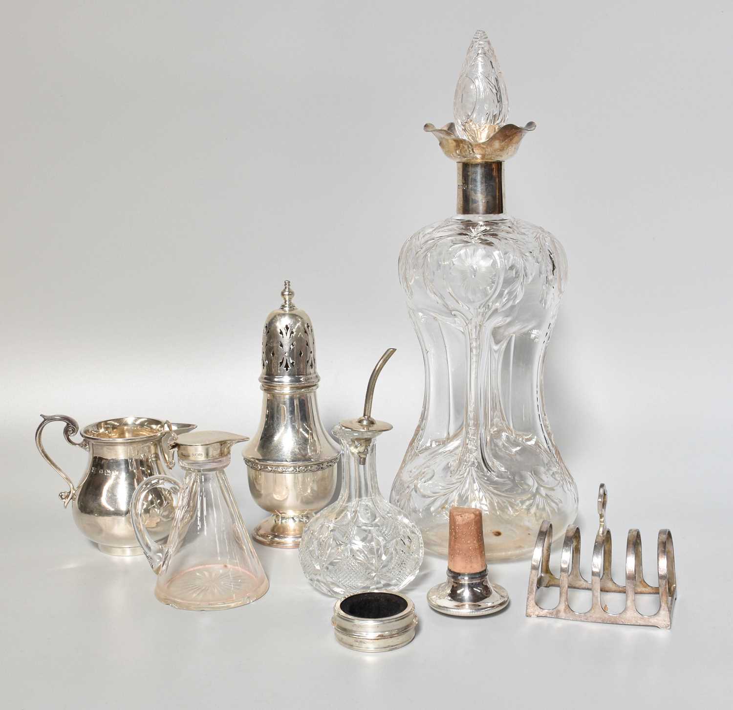 Lot 181 - A Collection of Assorted Silver, including a