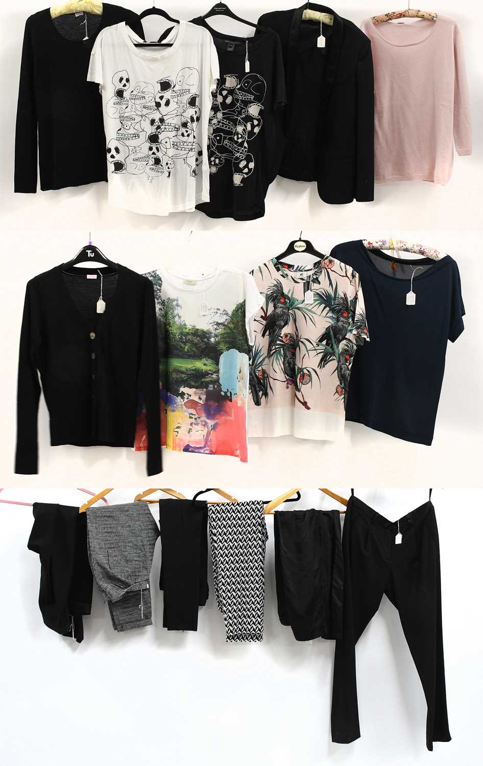 Lot 2133 - Assorted Modern Ladies Clothing comprising