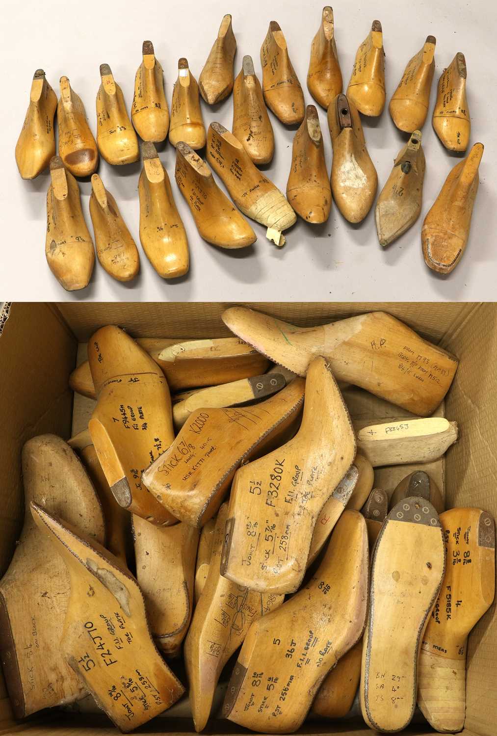 Lot 2127 - A Quantity of 20th Century Cobblers Wooden