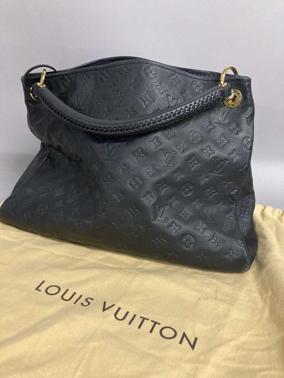 Lot 1028 - Louis Vuitton Artsy Empreinte Monogram