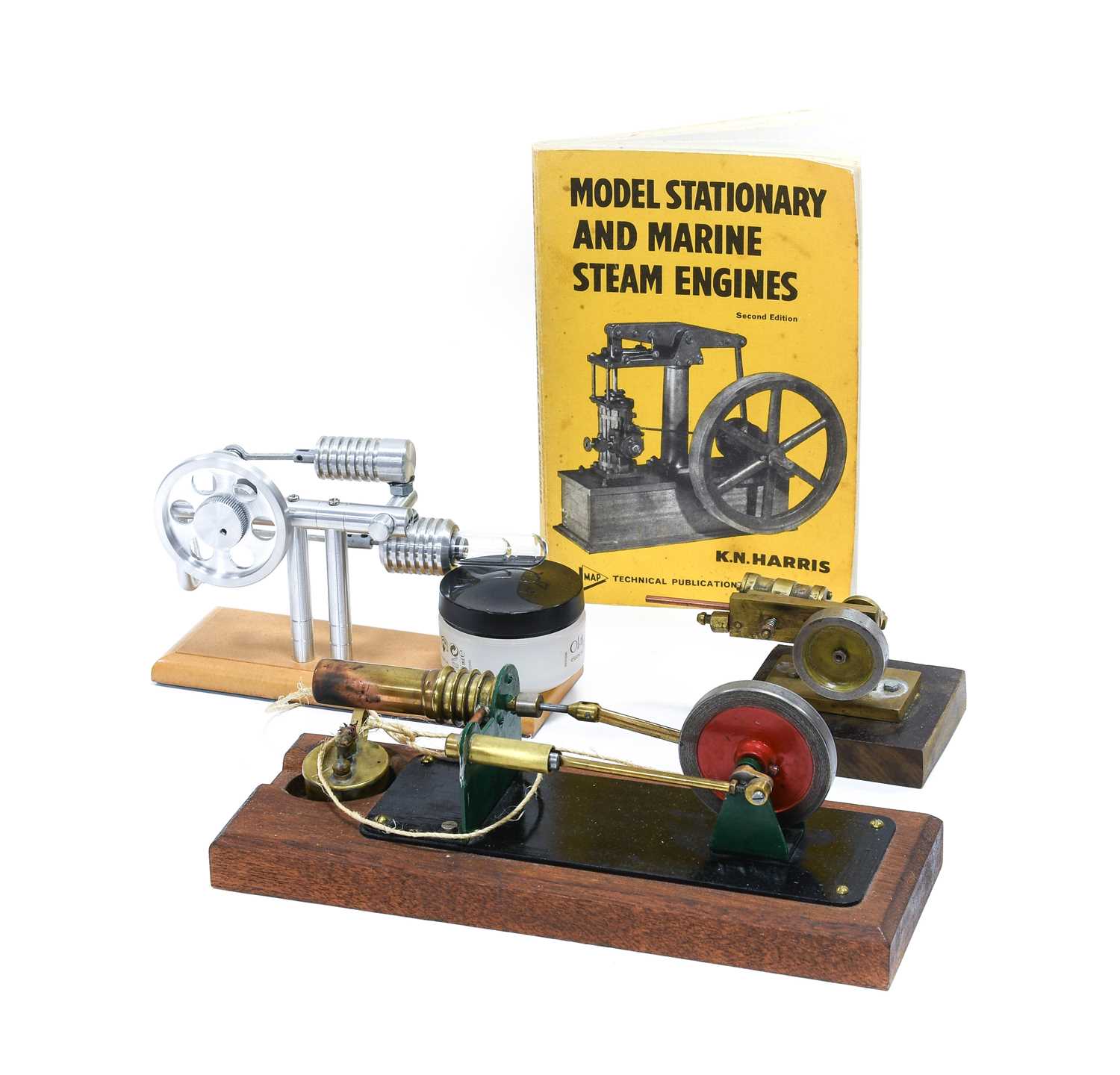 Lot 4442 - Hot Air Engines