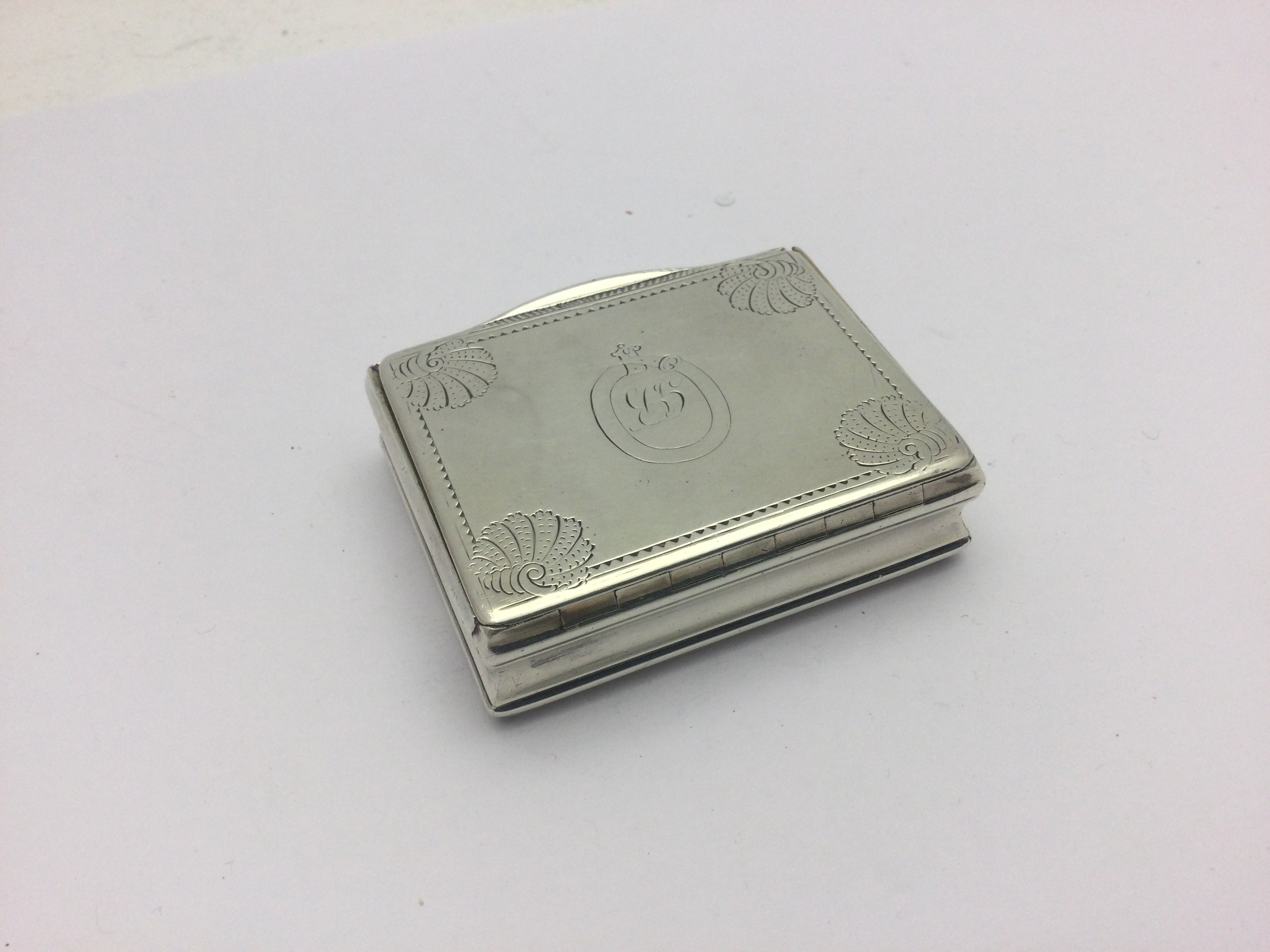 Lot 2022 - A Scottish Provincial Silver Snuff-Box,