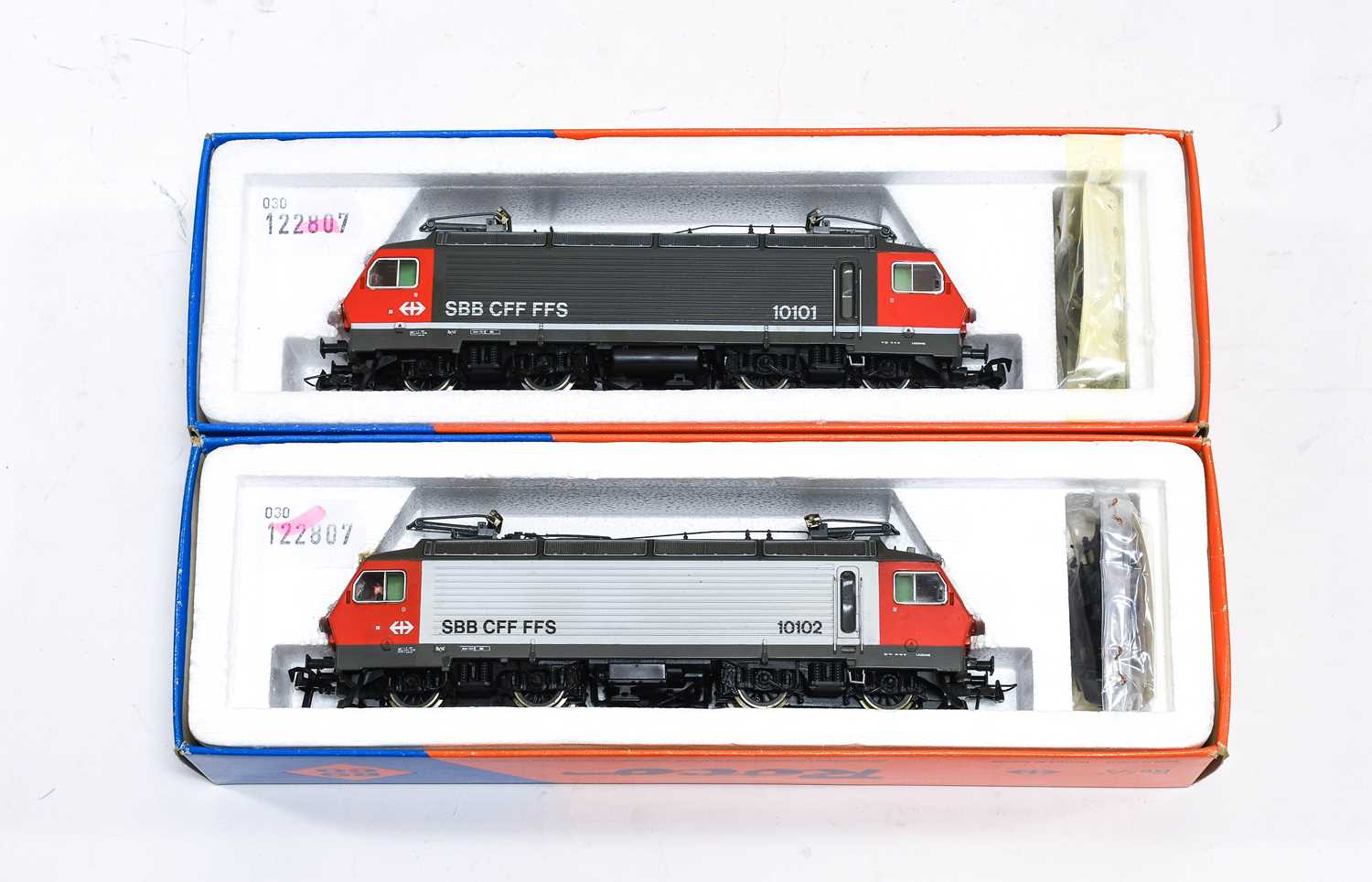 Lot 4389 - Roco HO Gauge Two Re 4/4 SBB CFF FFS