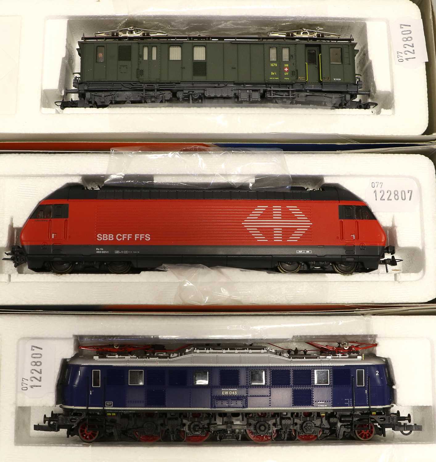 Lot 4373 - Roco HO Gauge Three Pantograph Locomotives