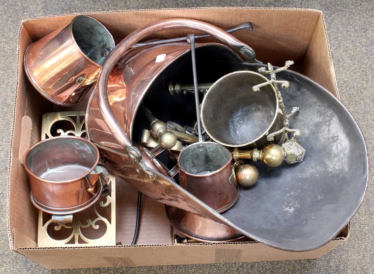 Lot 271 - A Group of Metalwares, including copper pans,