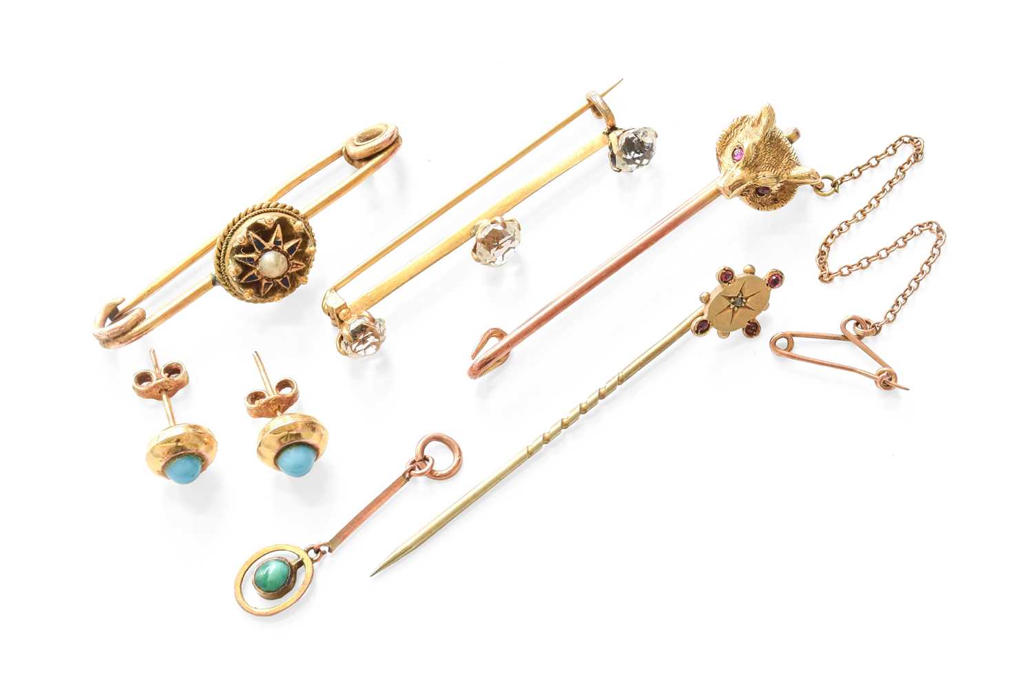 Lot 26 - A Fox Mask Brooch, unmarked, length 4.3cm; An