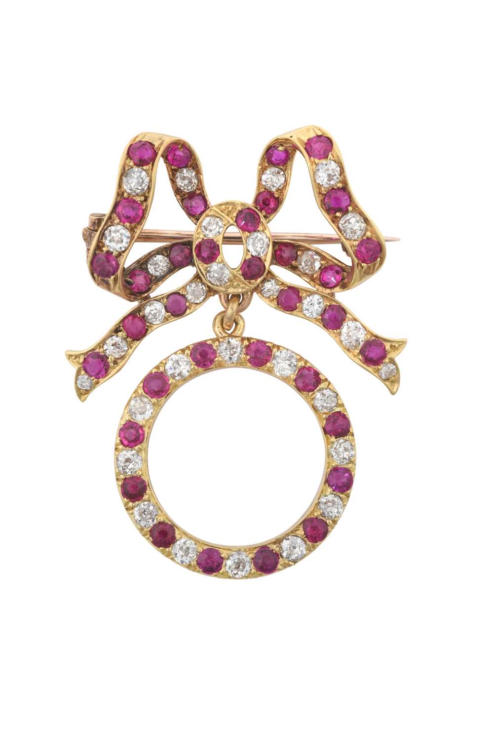 Lot 2284 - An Early 20th Century Synthetic Ruby and
