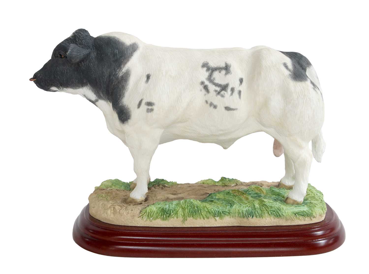 Lot 89 - Border Fine Arts 'Holstein Bull', model No.