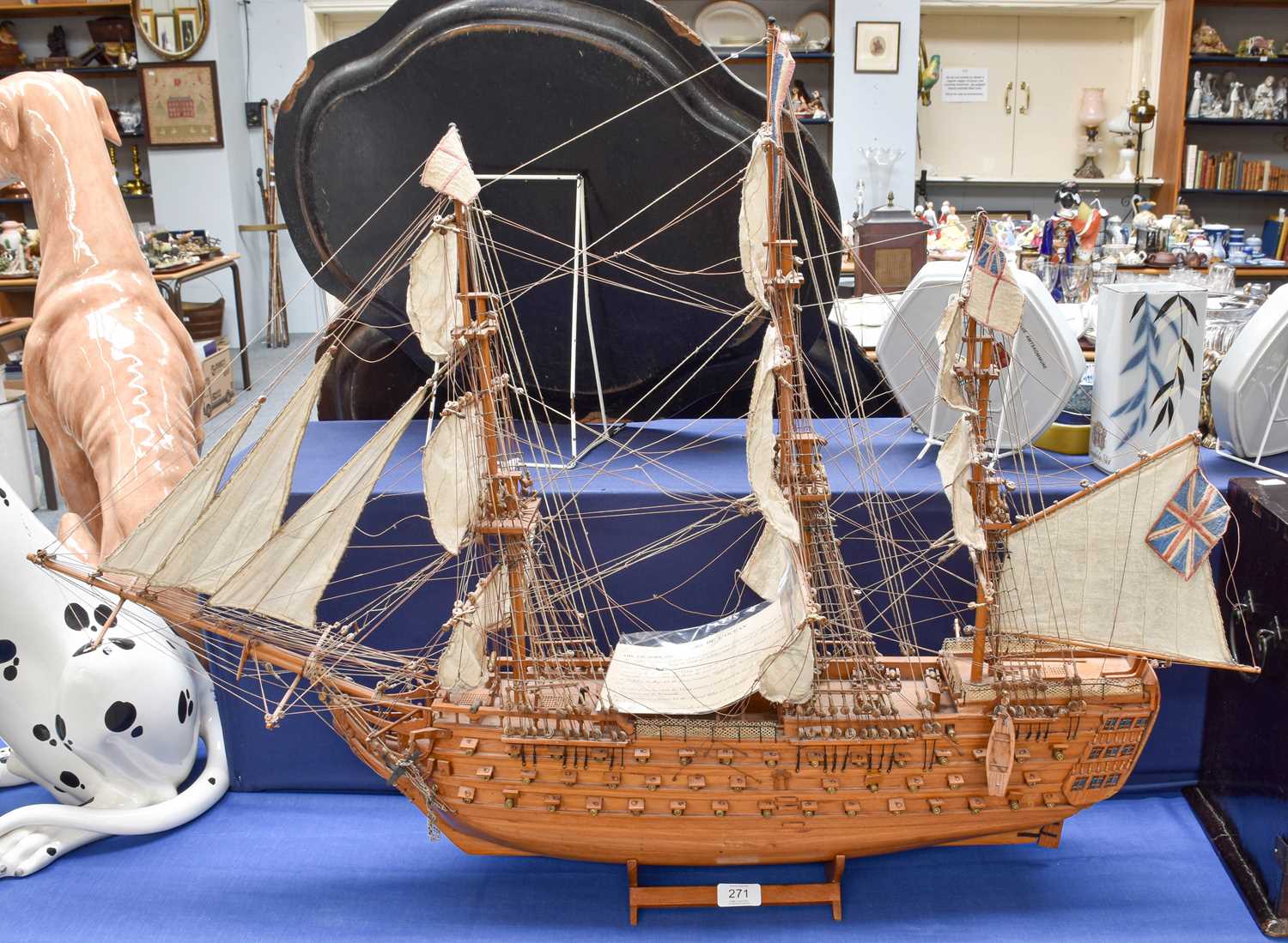 Lot 271 - A 20th Century Model of HMS Victory in Full