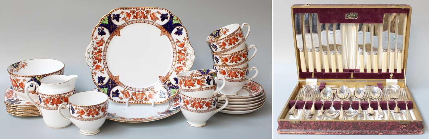 Lot 211 - A Viners Silver Plate Table-Service and a