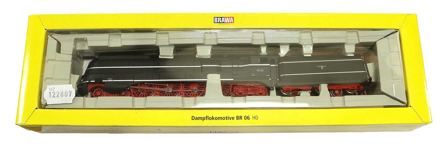 Lot 3232 - Brawa HO Gauge 40202 BR 06 4-8-4 DRG