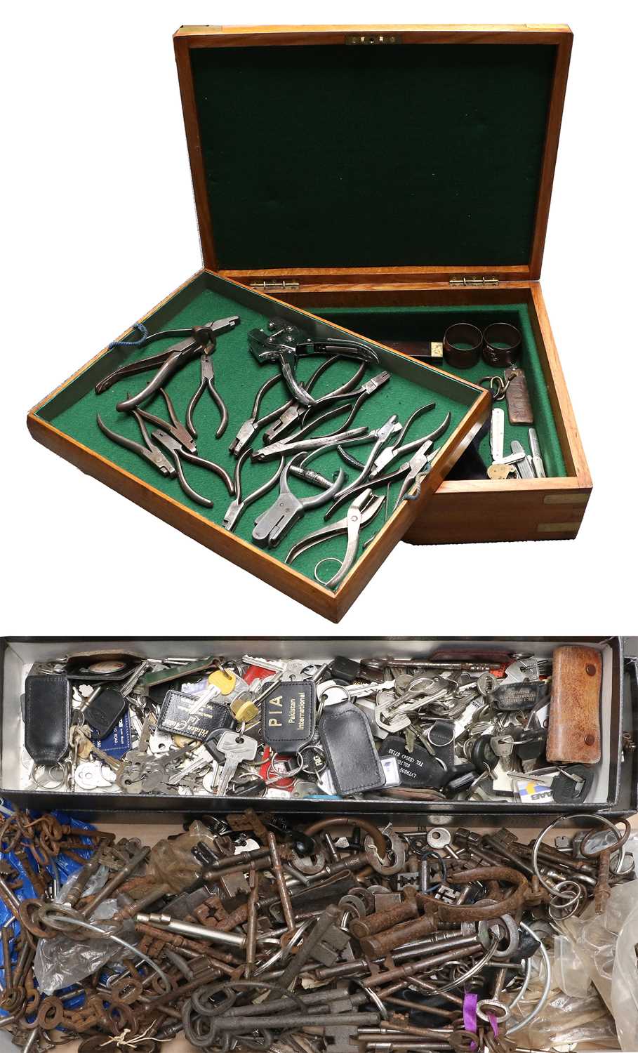 Lot 168 - A Large Quantity of Keys, various padlocks,