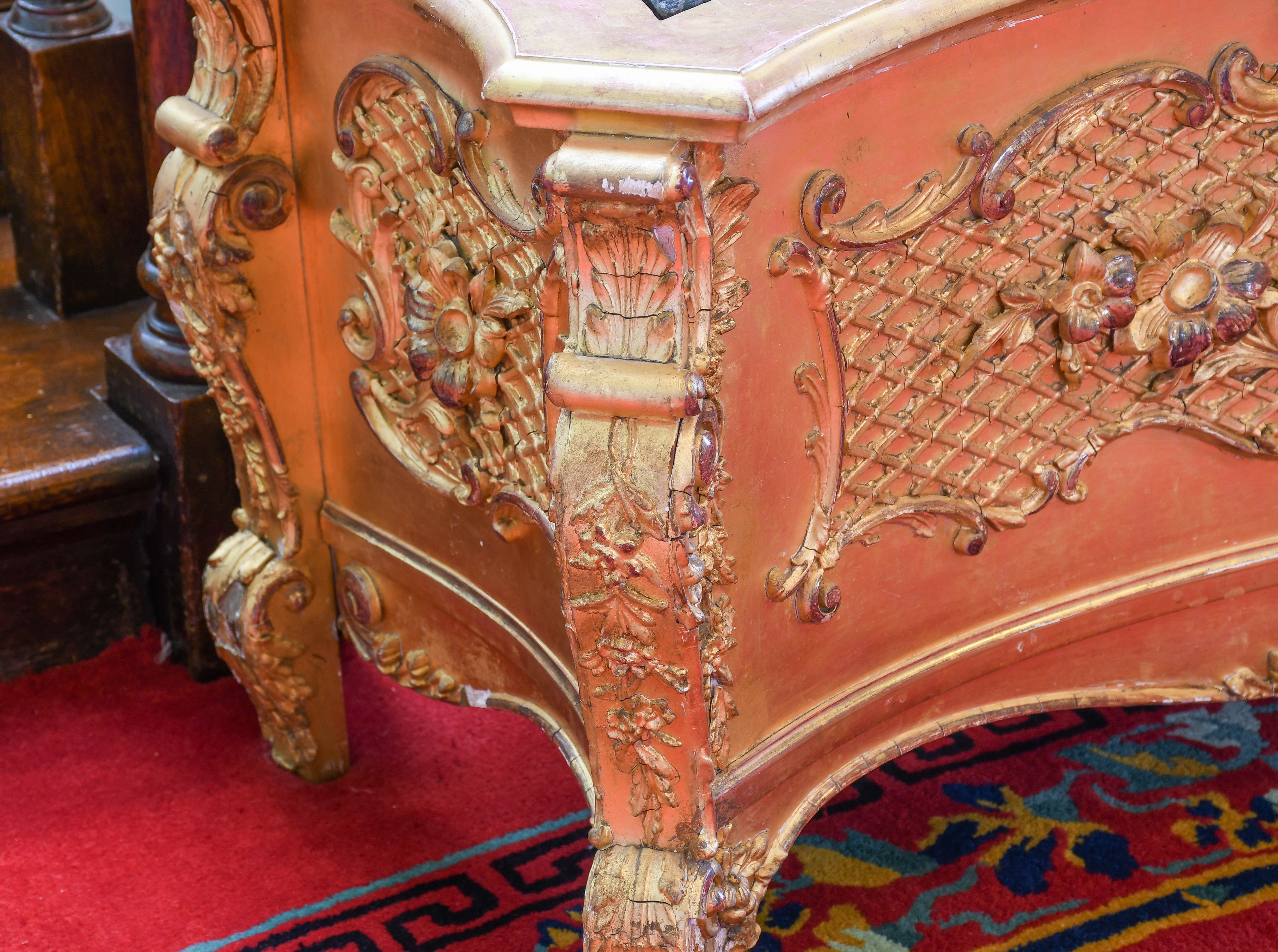 Lot 578 - A French Louis XV-Style Gilt and Gesso