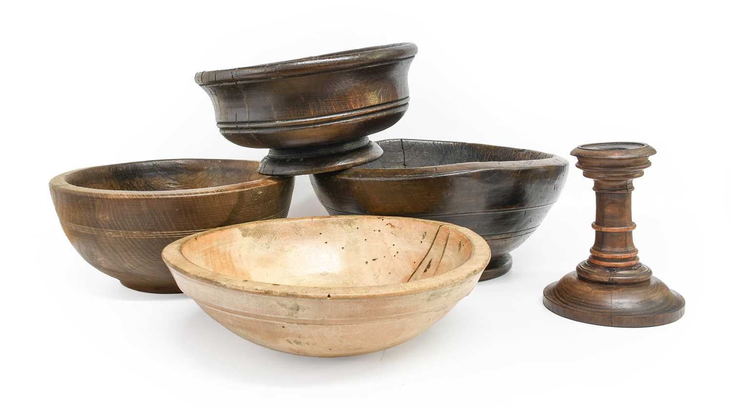 Lot 227 - A Turned Wood Mazer, probably 17th century,