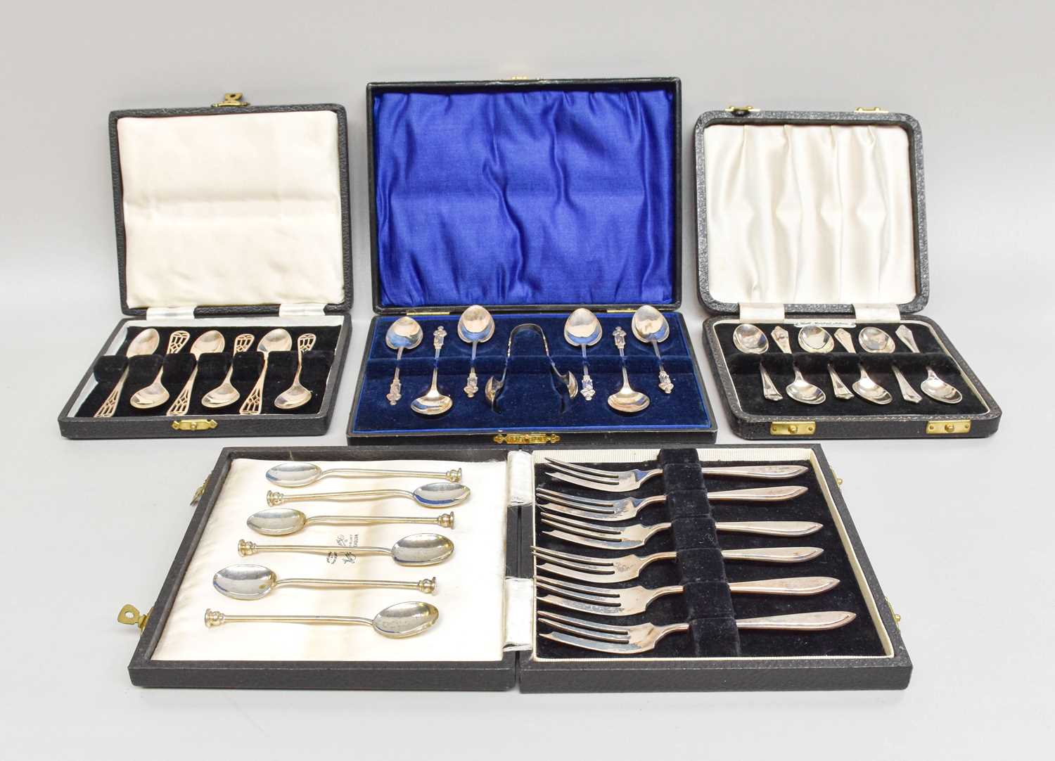 Lot 109 - A Collection of Assorted Cased Sets of