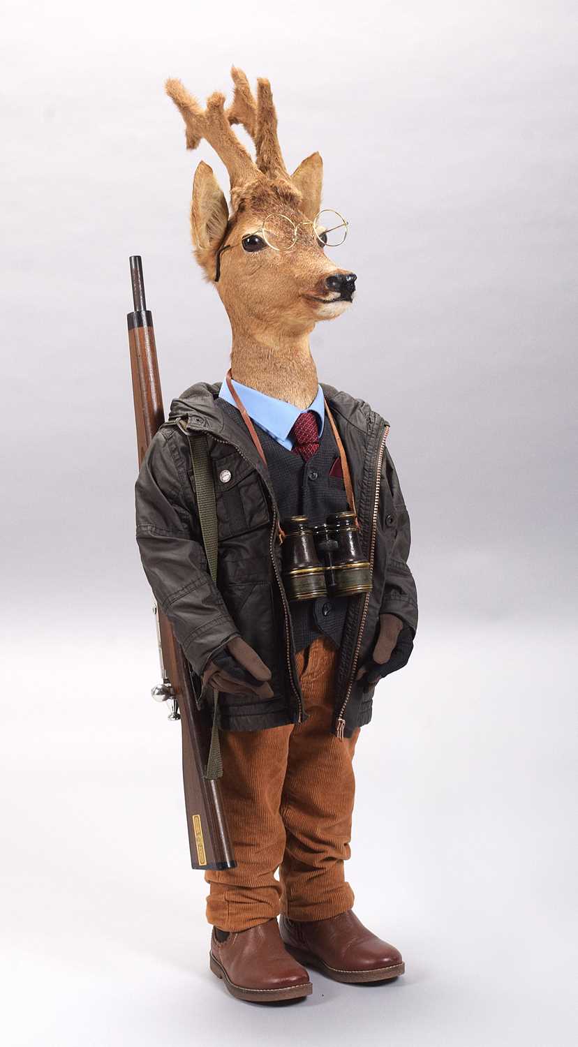 Lot 1052 - Anthropomorphic Taxidermy: "Bucky" The