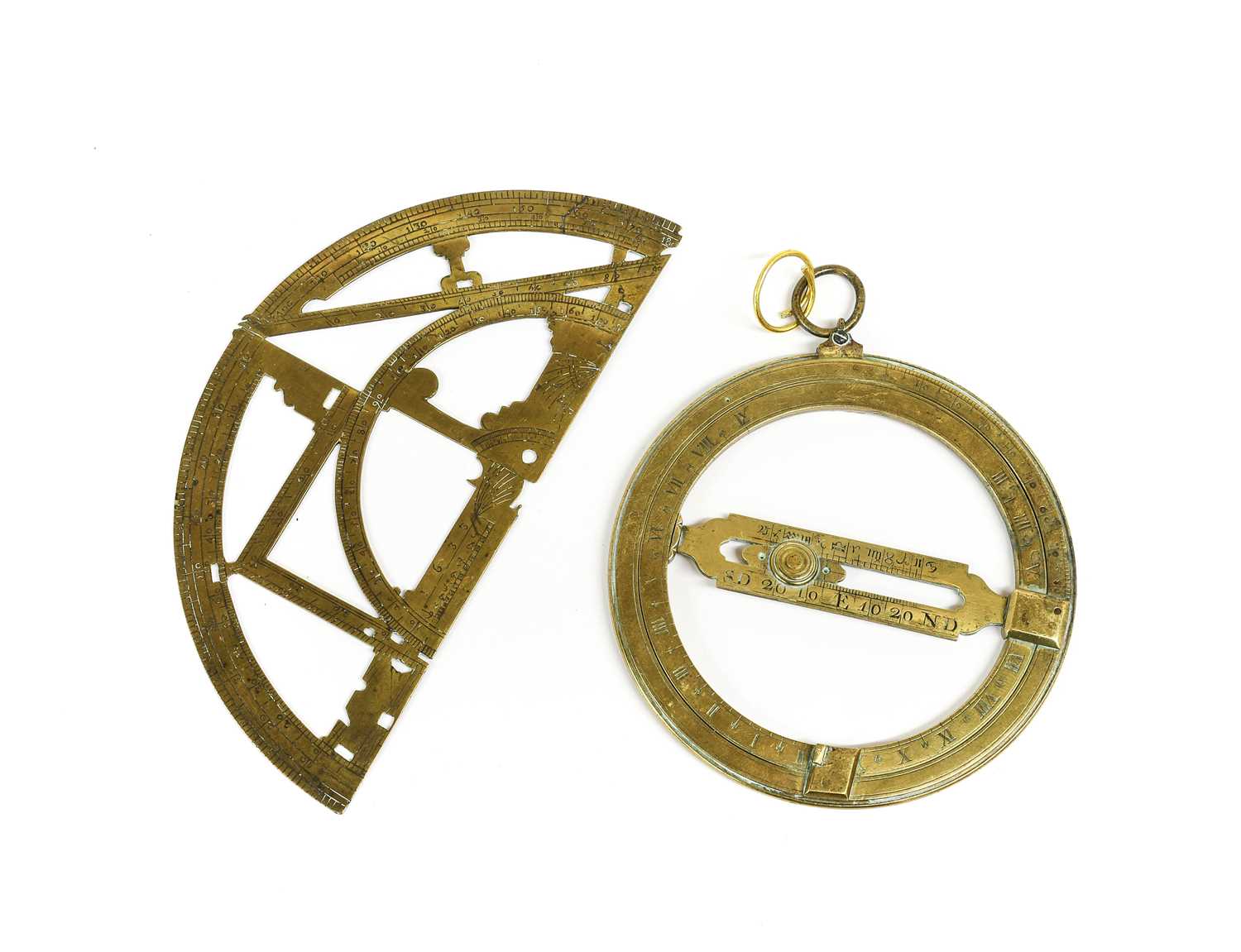 Lot 359 - A Brass 4" Equinoctial Ring Dial, late