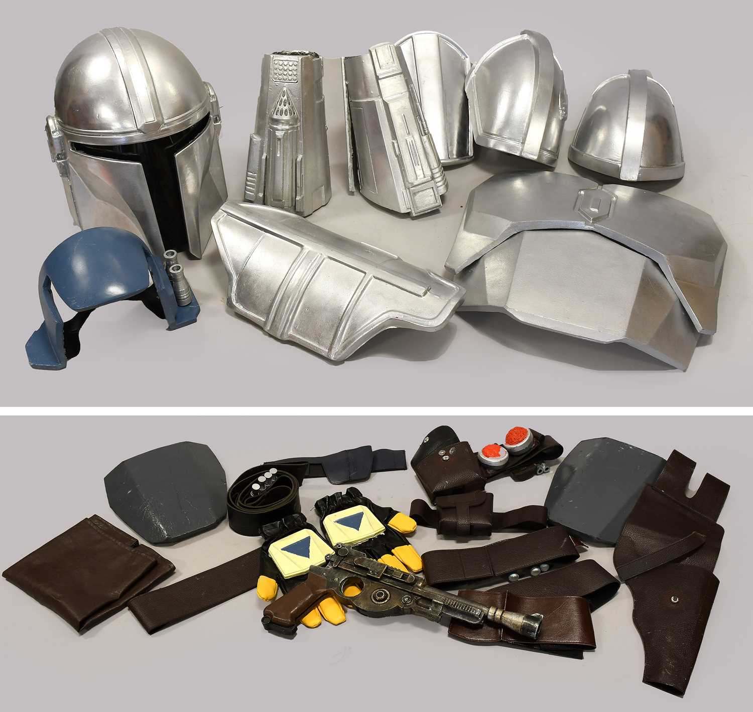 Lot 368 - Star Wars The Mandolorian Beskar Armour