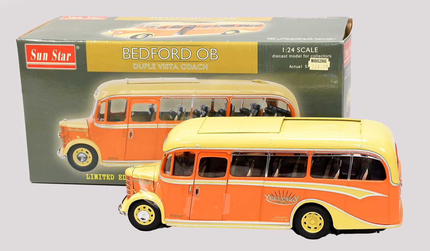 Lot 437 - Sun Star 1:24 Scale Bedford OB Coach