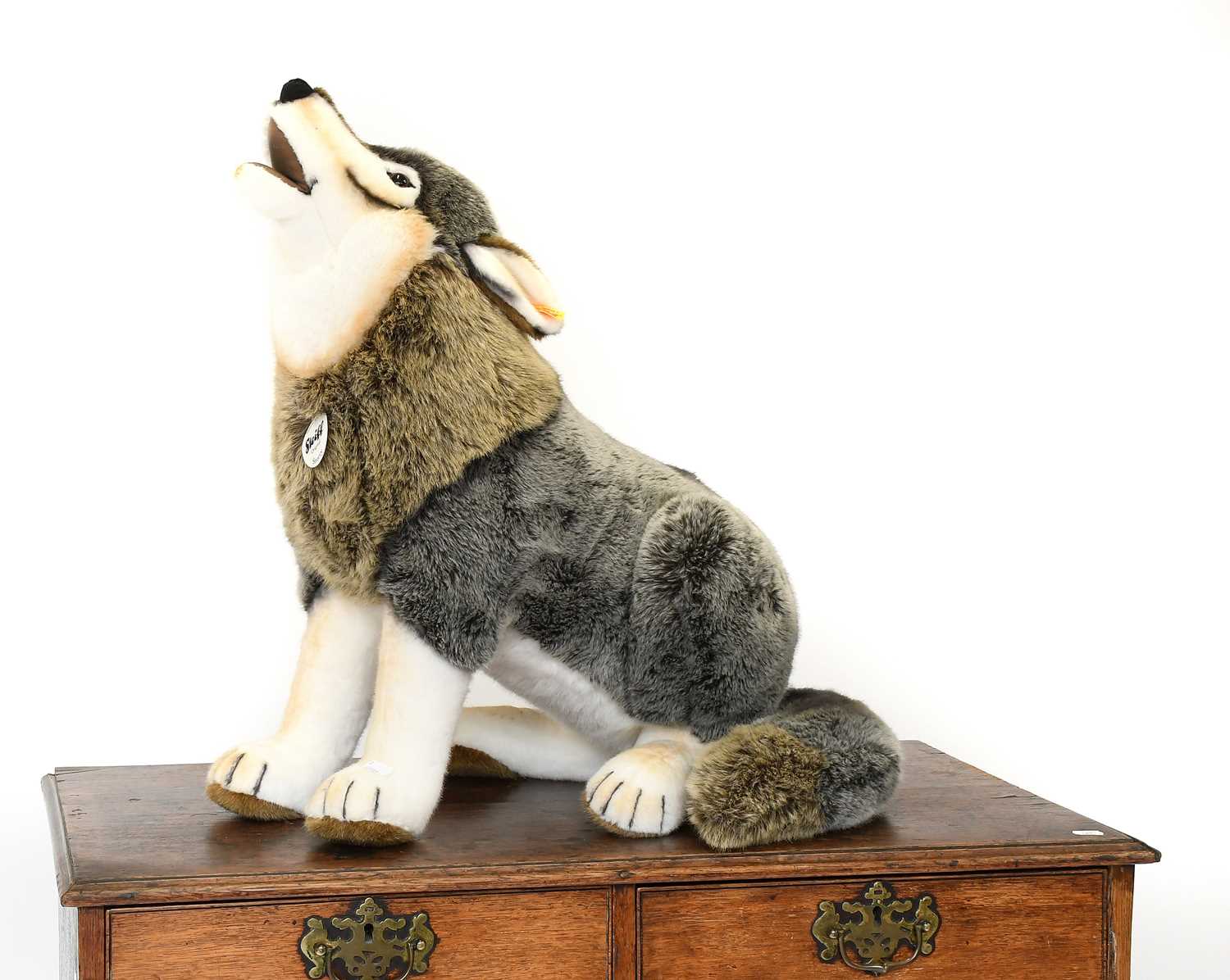 Lot 1158 - A Modern Steiff Snorry Wolf, limited