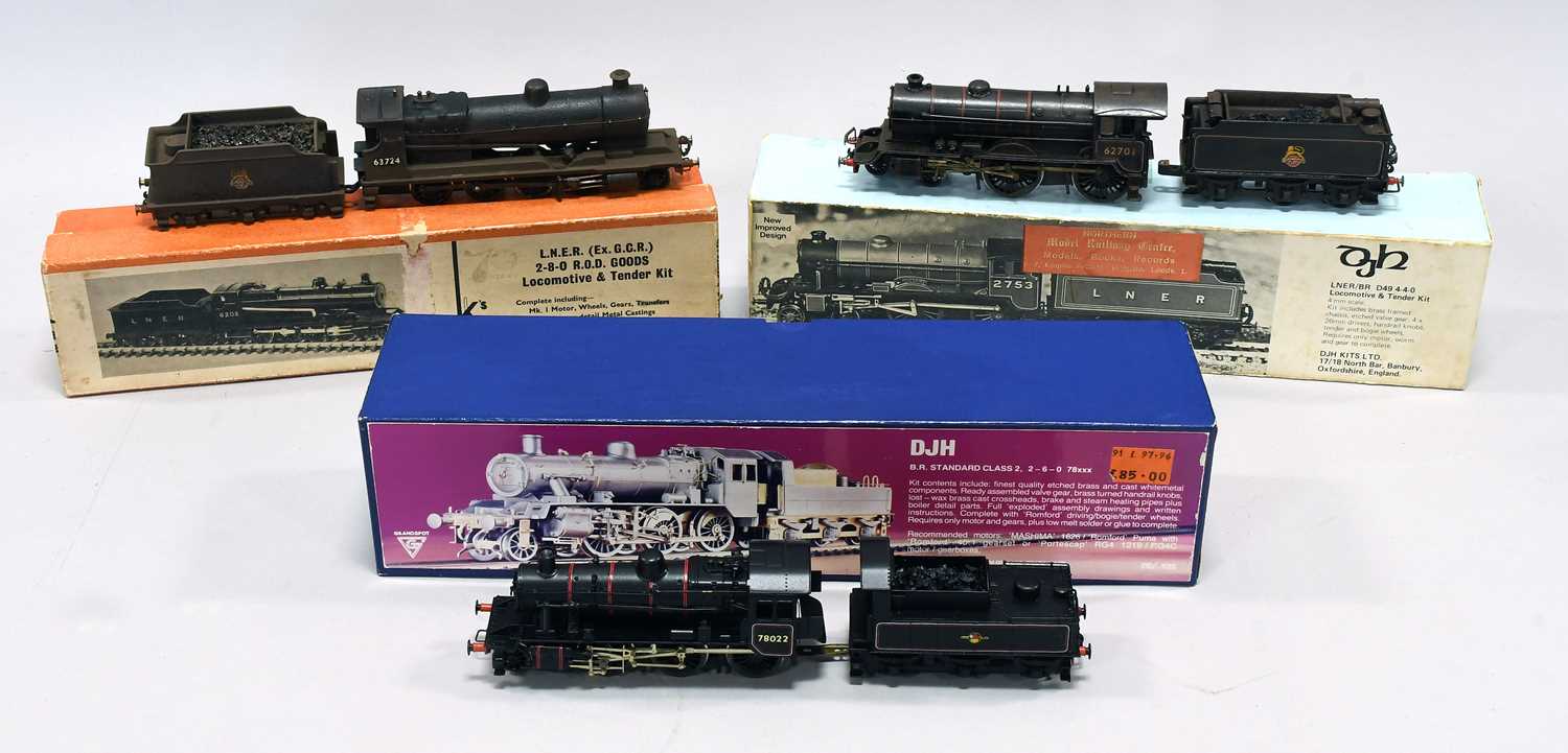 Lot 3159 - Constructed OO Gauge Kits With Motors
