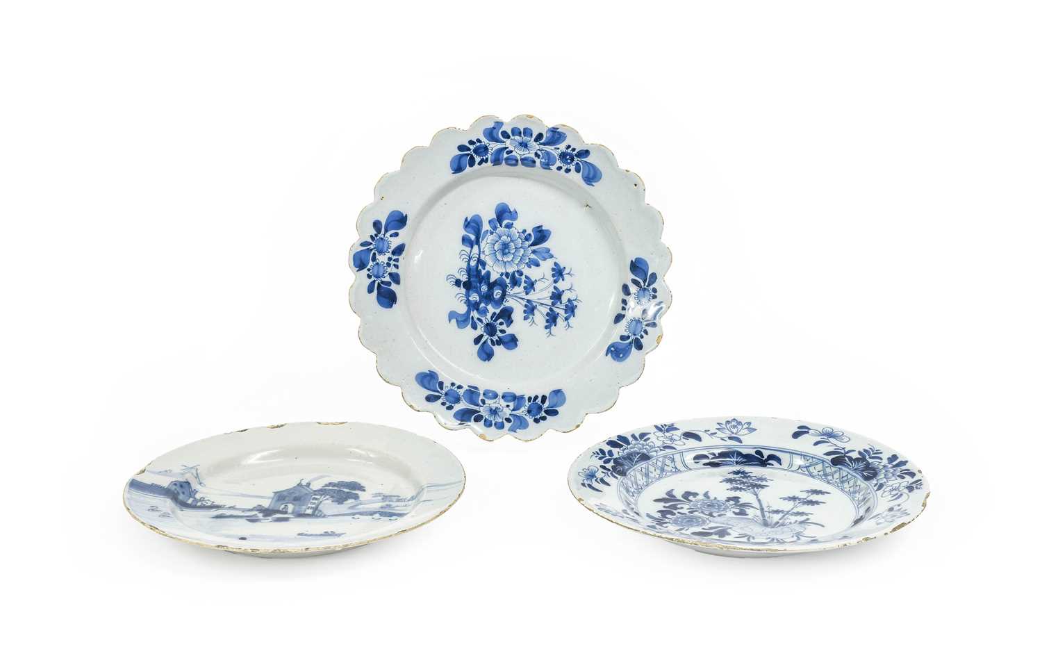 Lot 25 - A Liverpool Delft Plate, circa 1750, painted