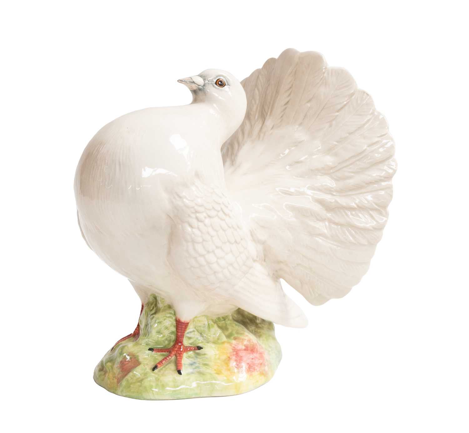 Beswick Fantail Pigeon, model No.1614, white gloss