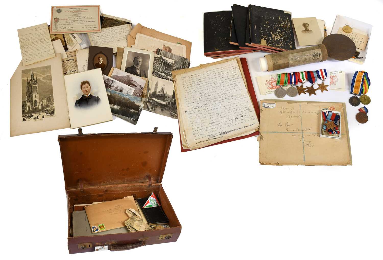 Lot 22 - The Clark Family at War : - A First World War