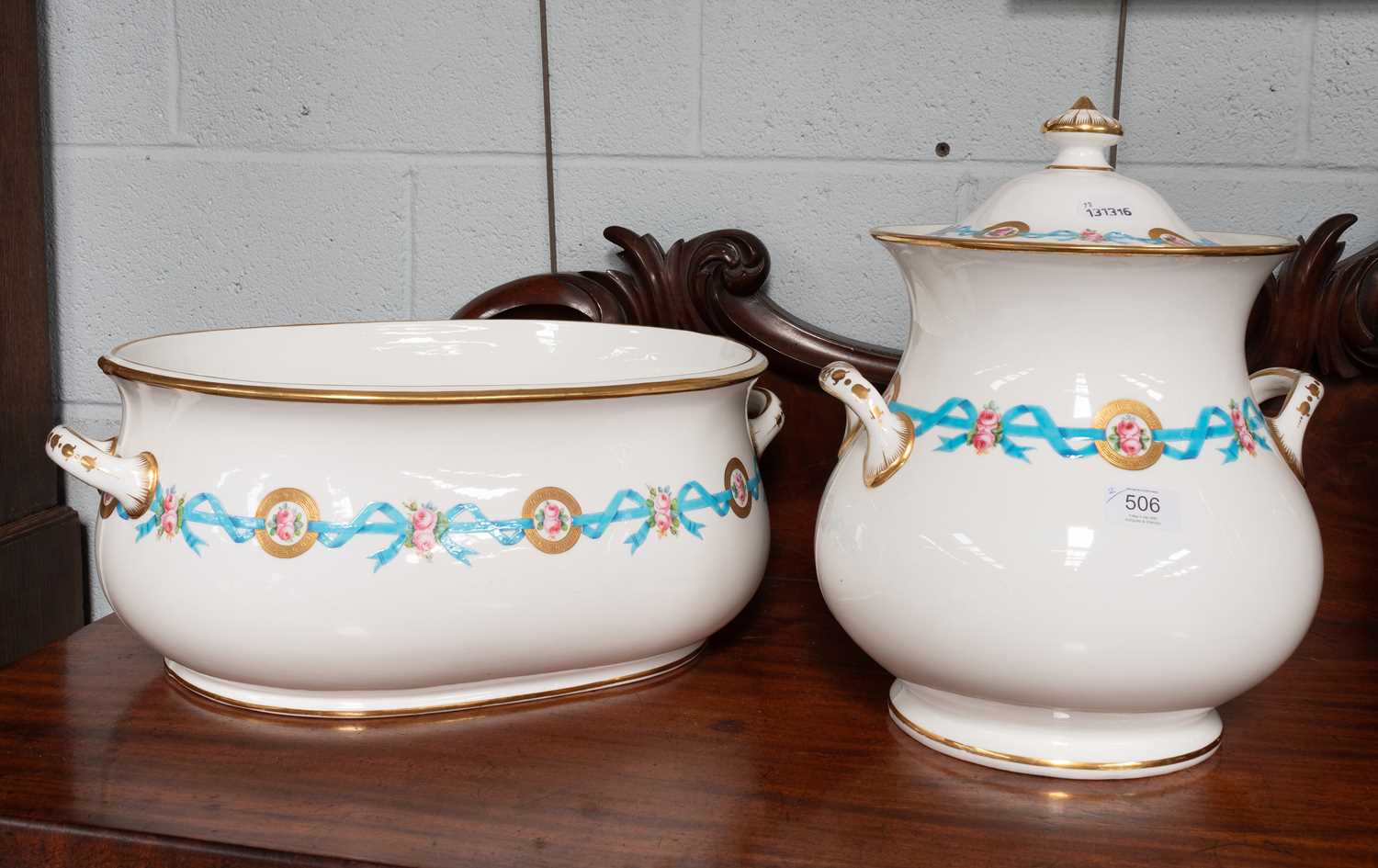 Lot 506 - A Mintons Porcelain Footbath and Slop Pail,