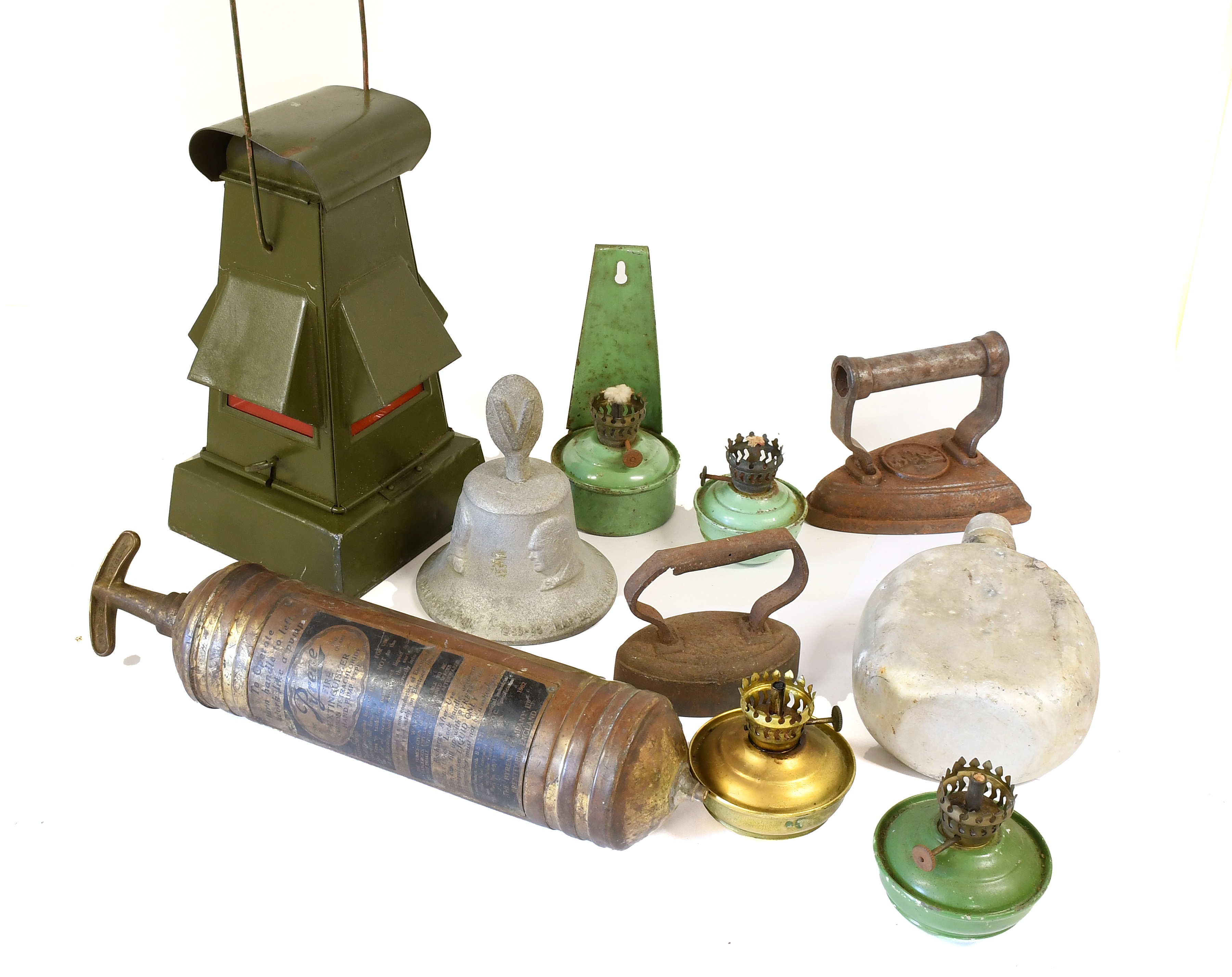 Lot 191 - A Quantity of First and Second World War