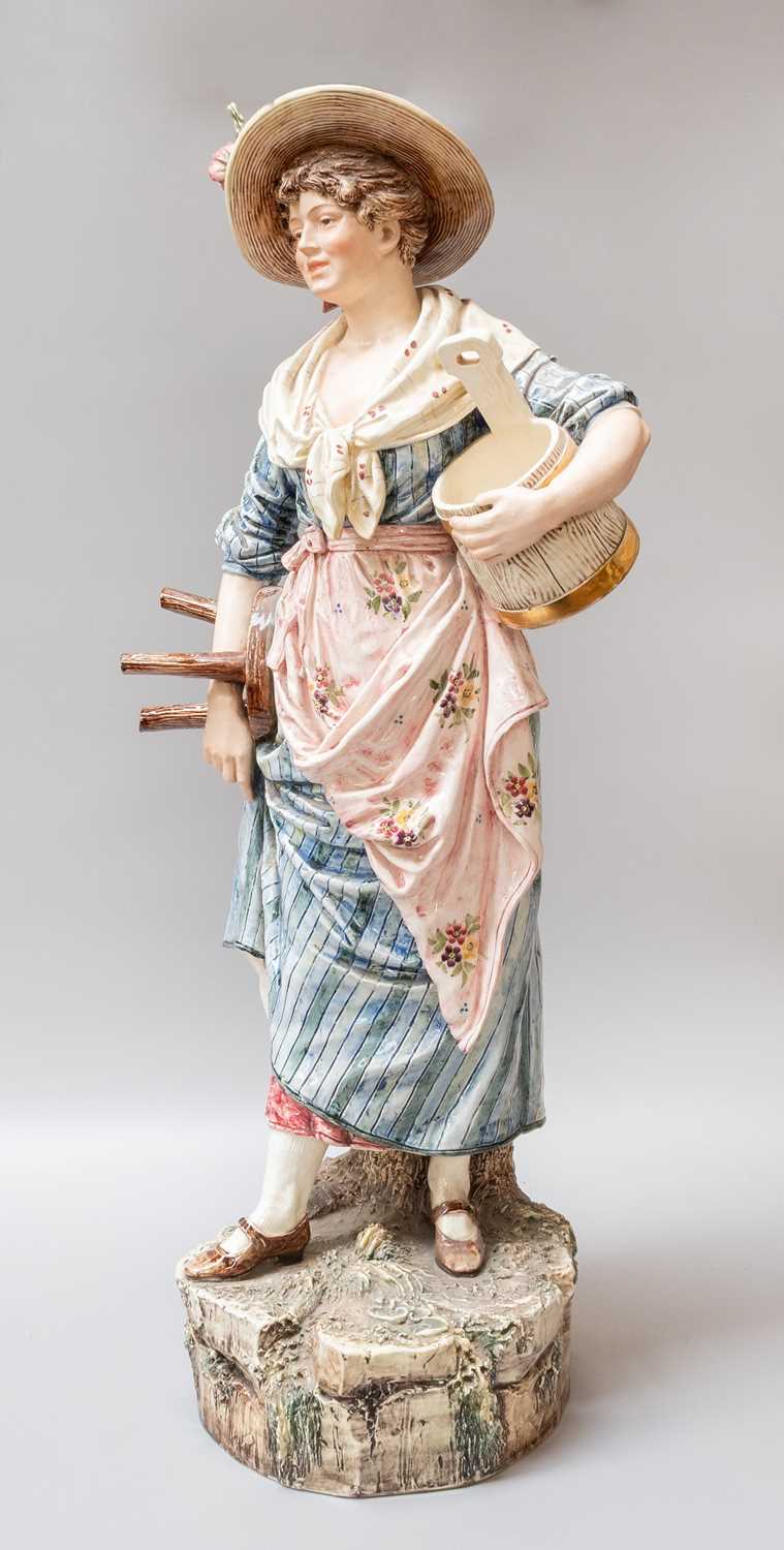 Lot 91 - A Large Early 20th Century Austrian Pottery